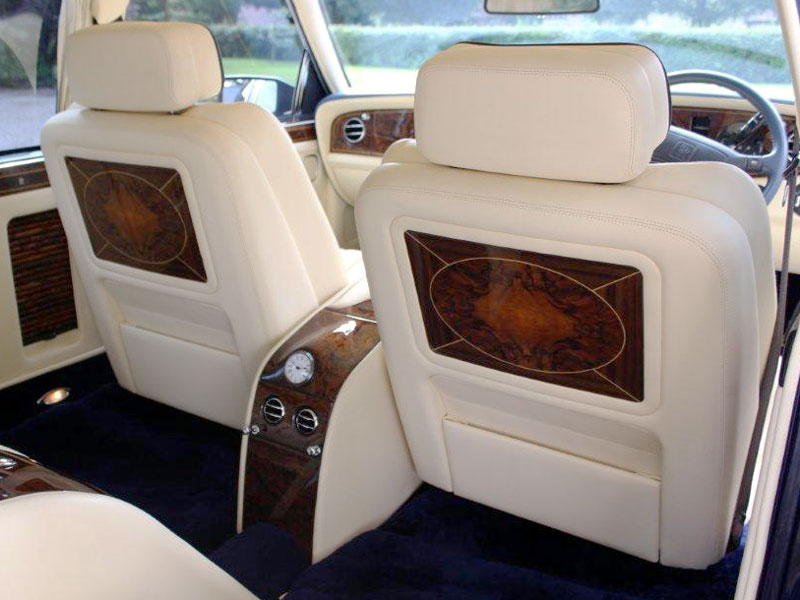 Rolls-Royce Silver Spur technical specifications and fuel economy
